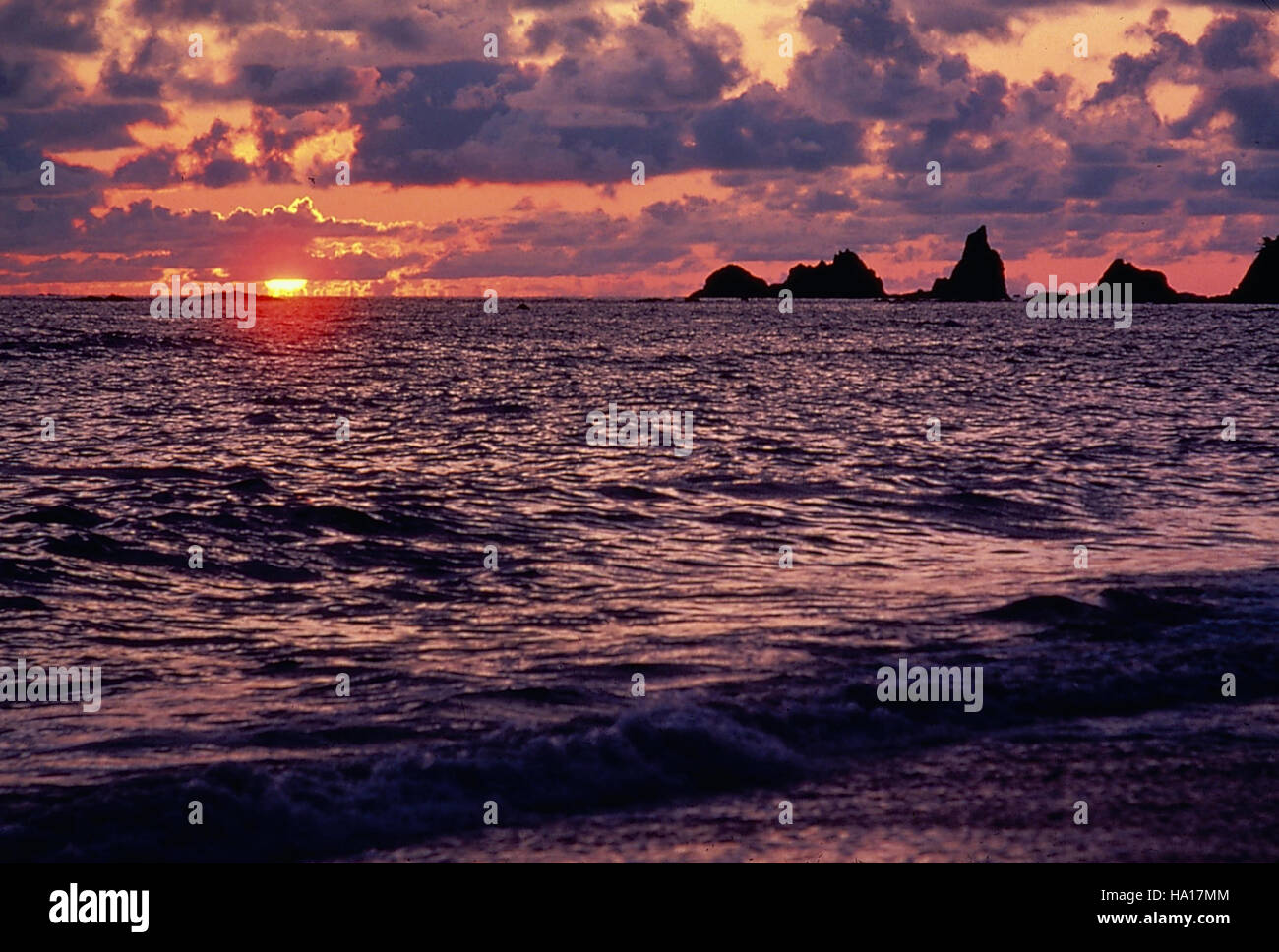 Rialto Beach in Olympic National Park is renowned for its stunning ...