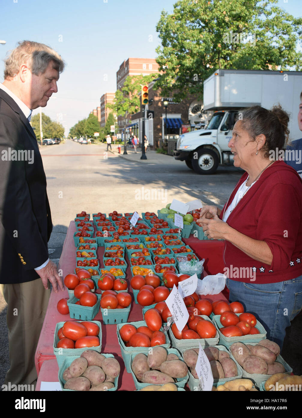 Secretary of Agriculture Tom Vilsack visited the North Union Farmers ...