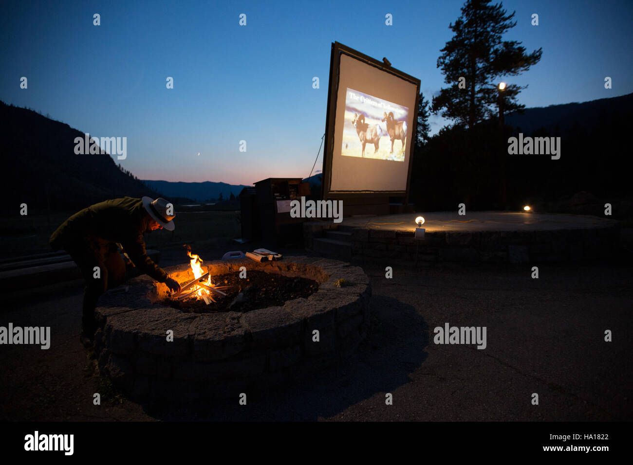 Campfire Program High Resolution Stock Photography and Images - Alamy