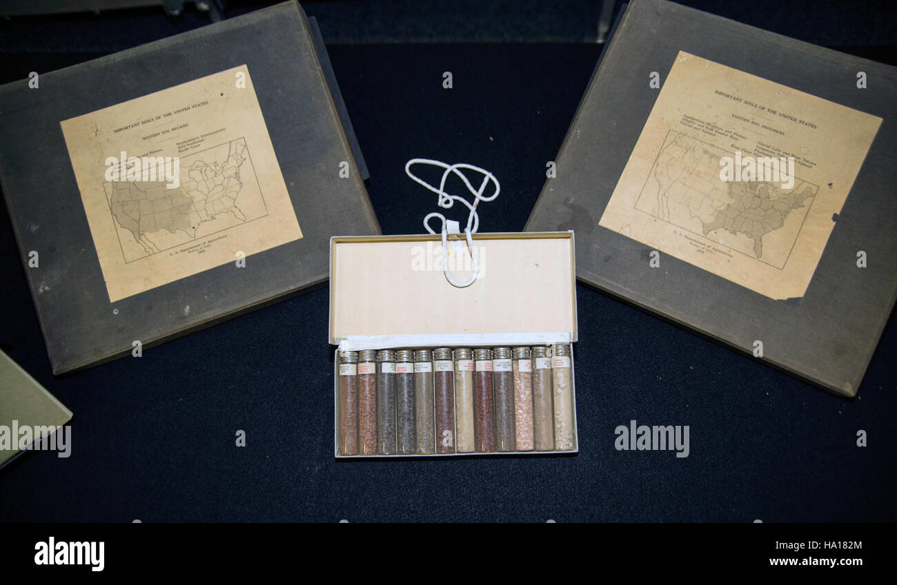 The 1918 US soil collection housed at the National Agricultural Library ...