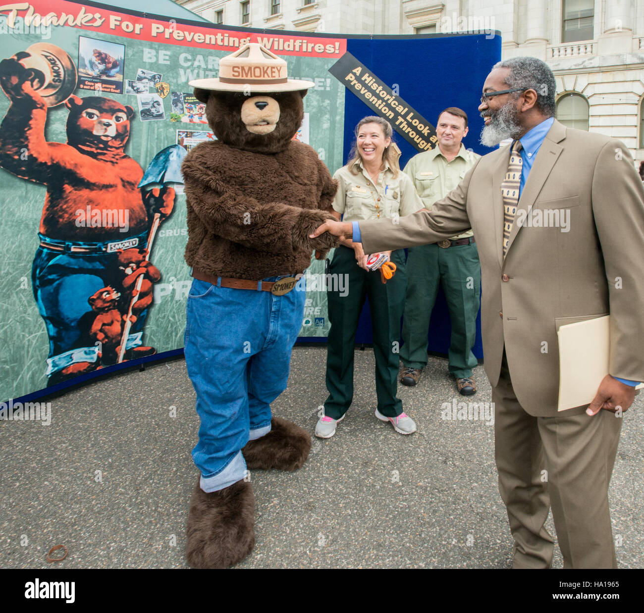 The USDA's National Disaster Preparedness Month campaign encourages ...