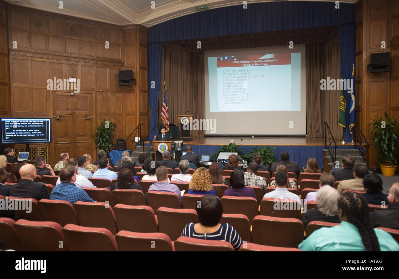 Usda headquarters hi-res stock photography and images - Alamy