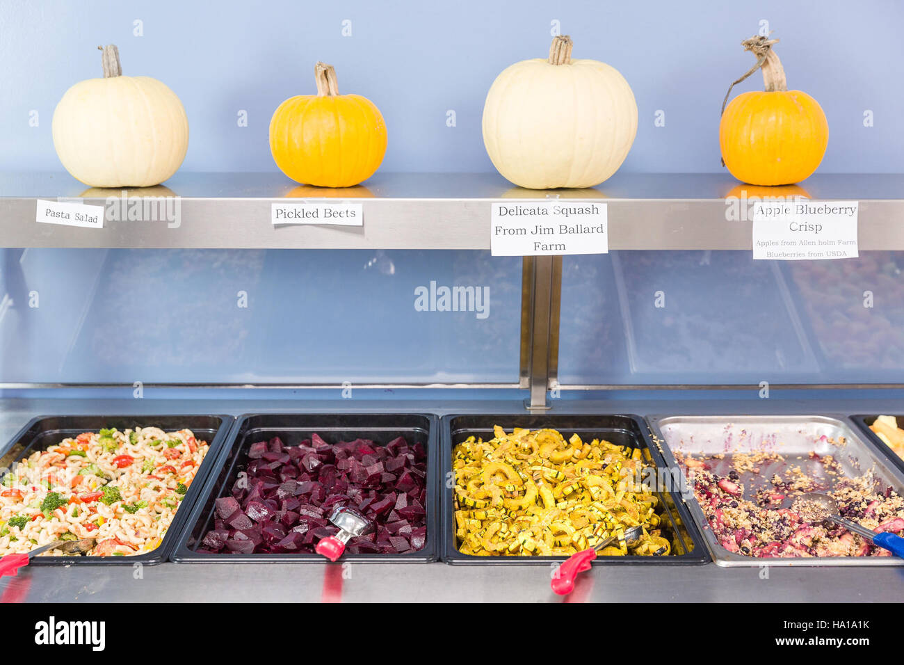 Supporting pumpkins hi-res stock photography and images - Alamy