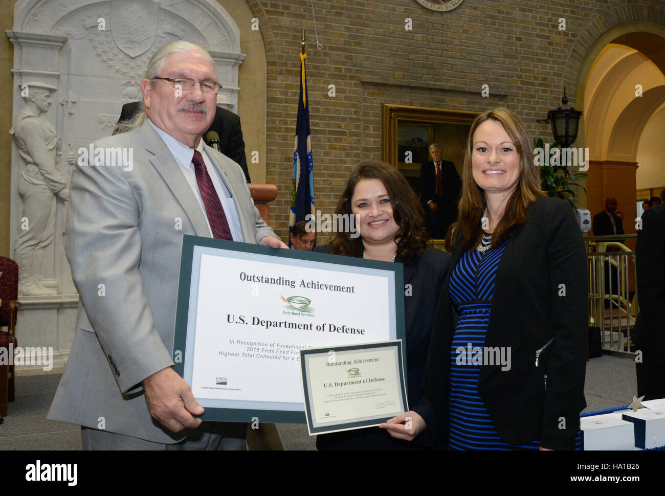 The USDA’s Feds Feed Families campaign concludes its annual food drive ...
