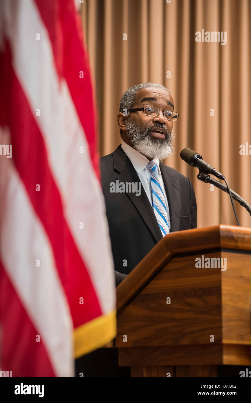 Native american participation hi-res stock photography and images - Alamy