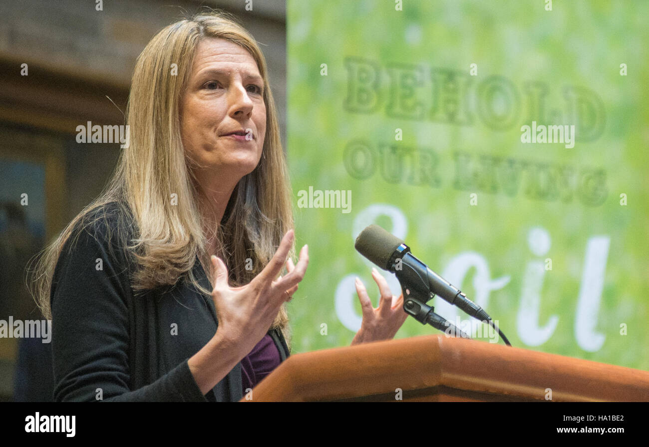 Dr laura danly hi-res stock photography and images - Alamy