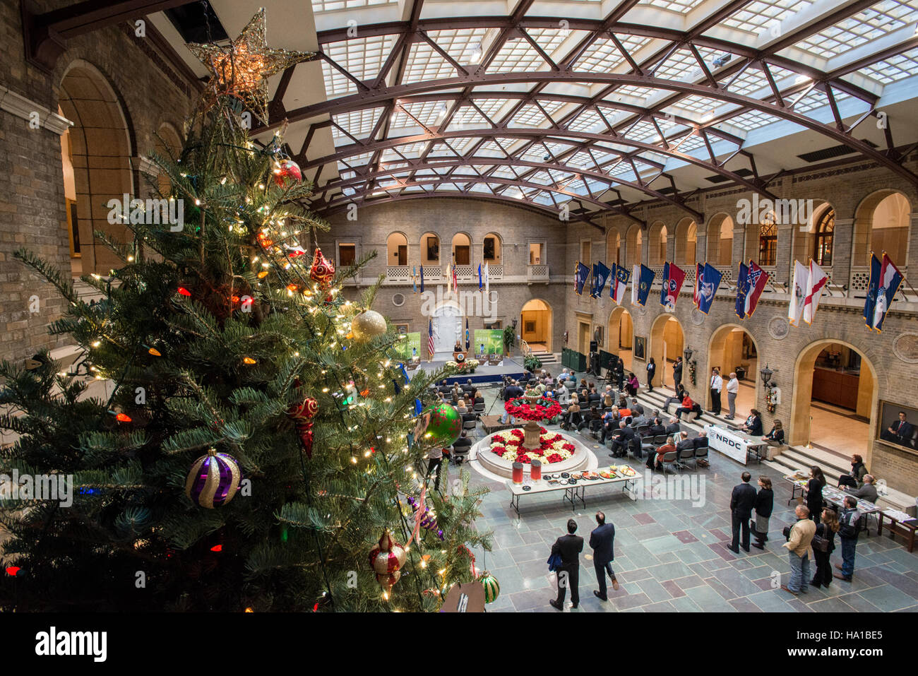 Dr laura danly hi-res stock photography and images - Alamy