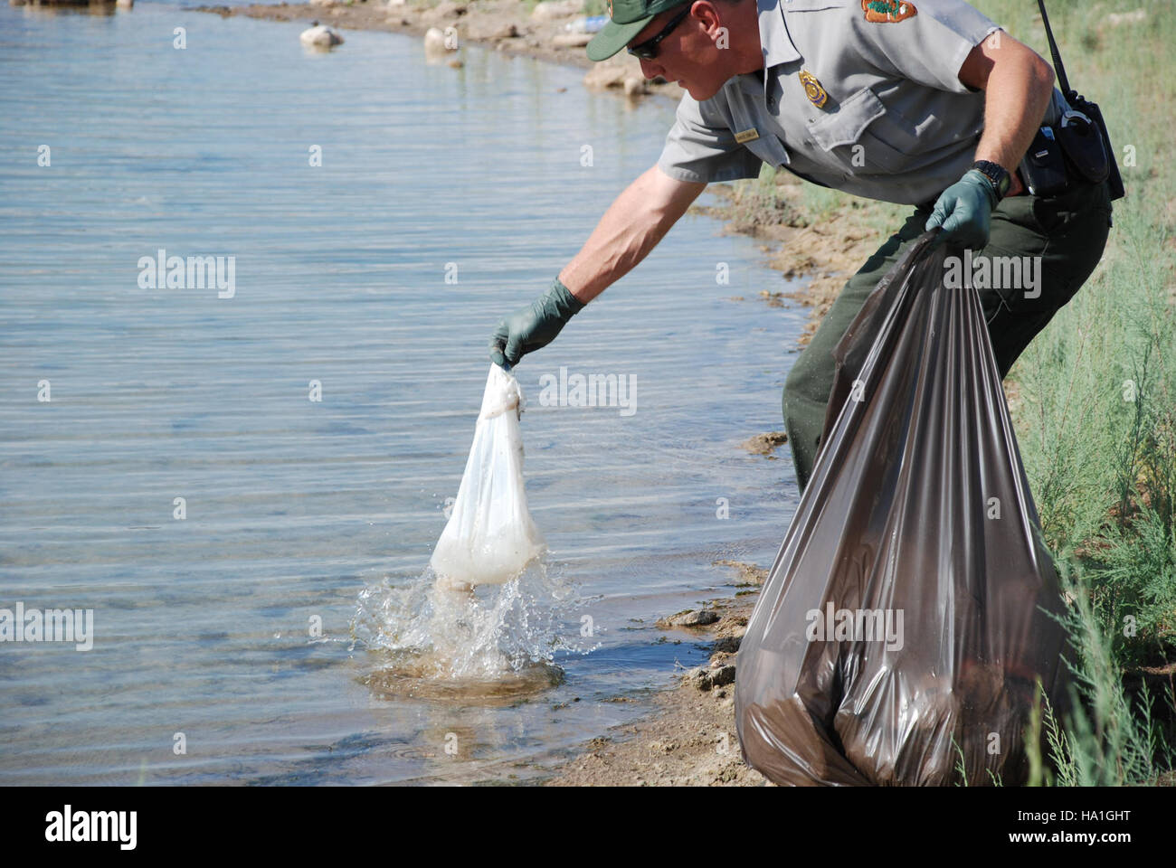 A photograph from National Public Lands Day, showing volunteers ...