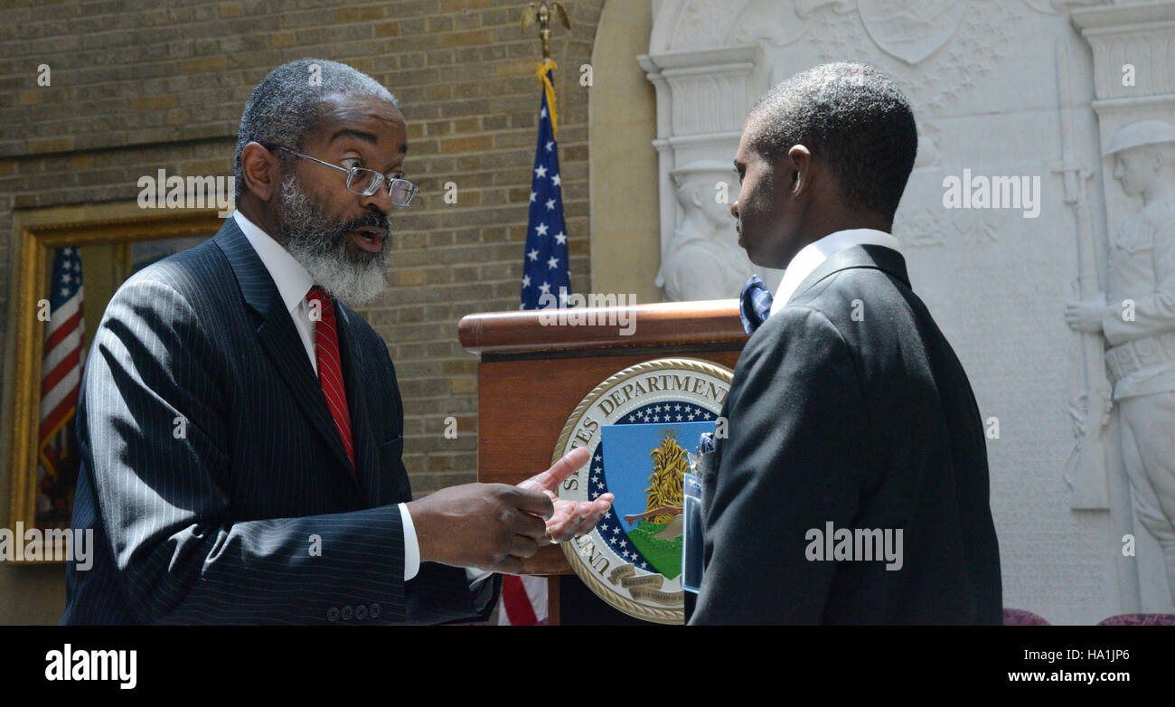 The USDA welcomed interns at a ceremony held at the Whitten Building ...