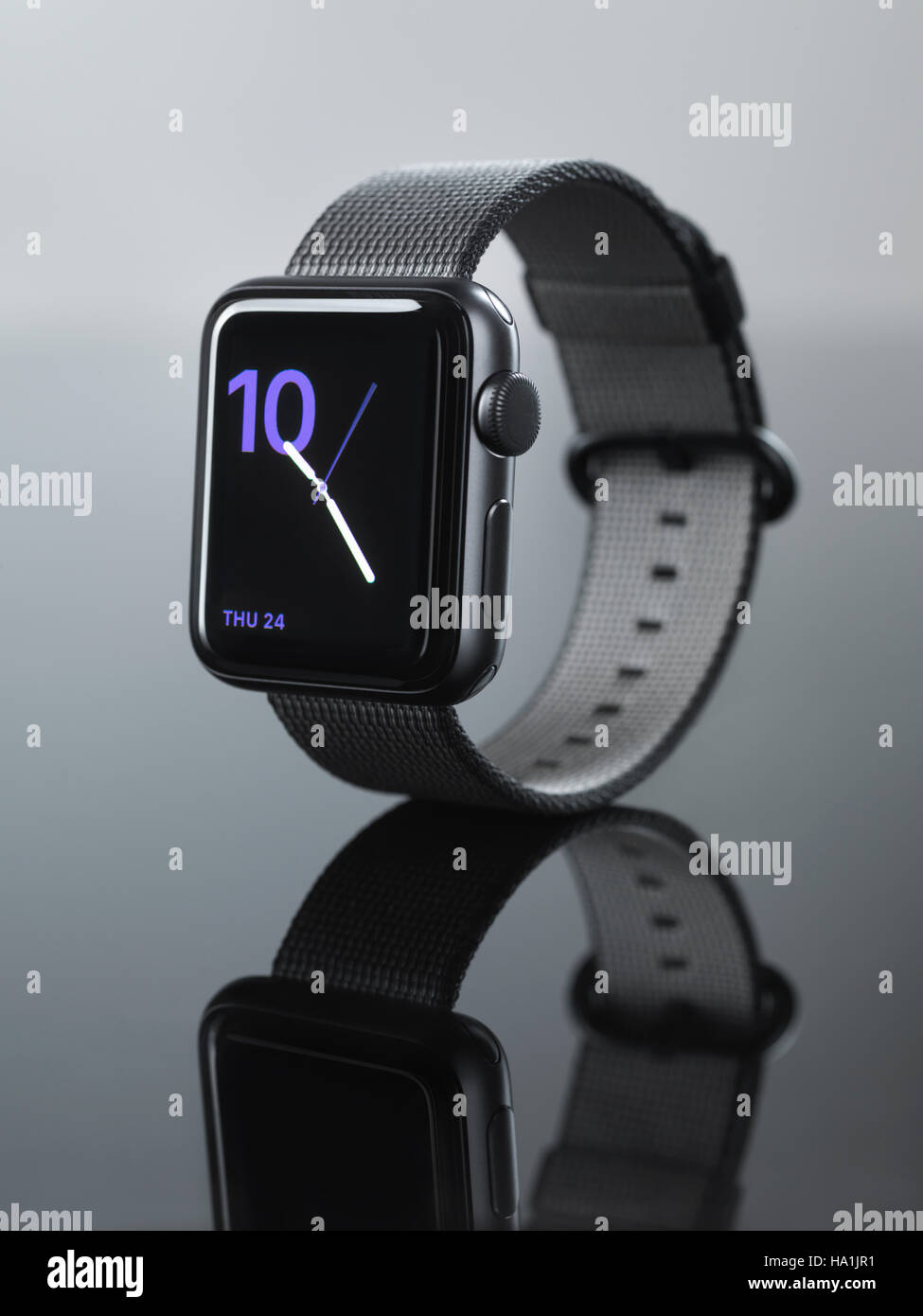 Apple watch display hi-res stock photography and images - Alamy