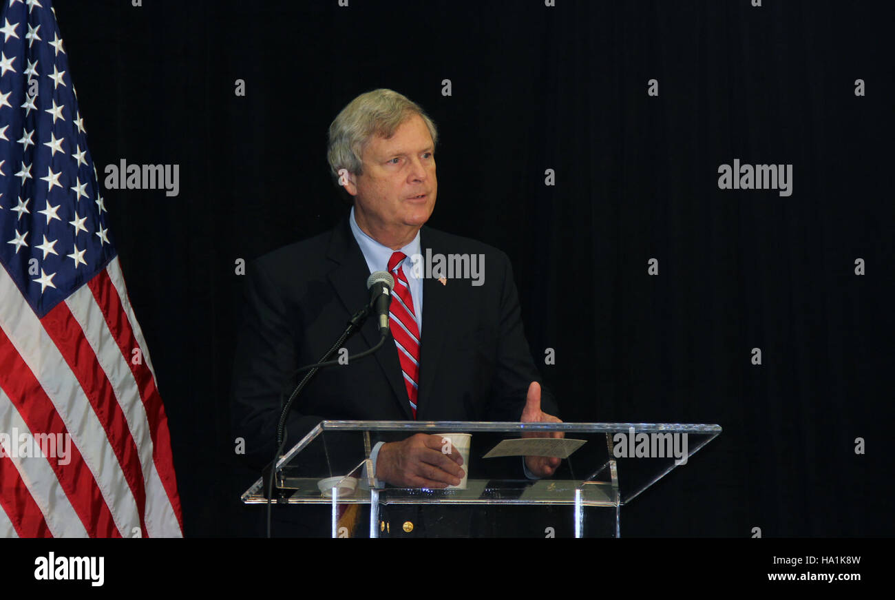 The National Governors Conference roundtable, hosted by the USDA's ...