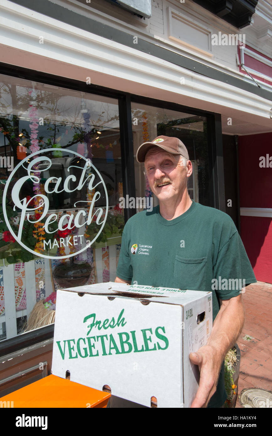 Each Peach Market, a cooperative market, offers organic produce from ...