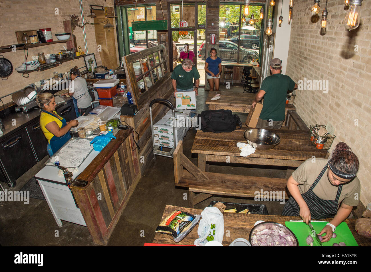 The USDA collaborates with Timber Pizza restaurant to showcase the use ...