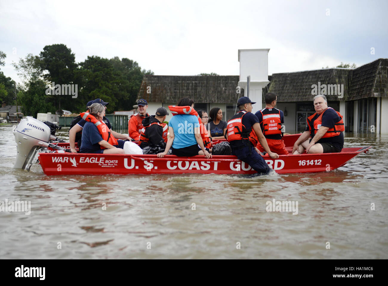 The U.S. Coast Guard responded to severe flooding in Baton Rouge ...
