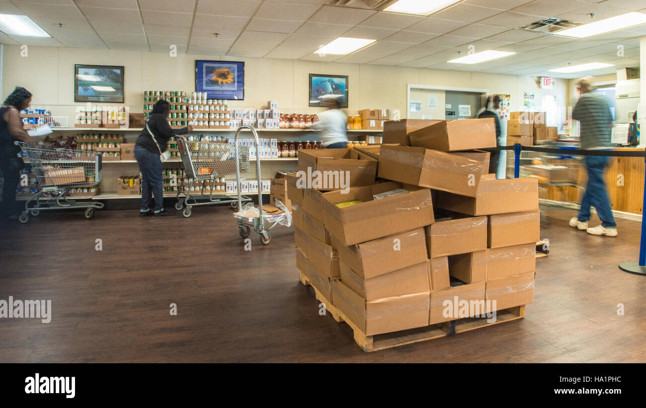 This image shows the assembly process for emergency food distribution ...