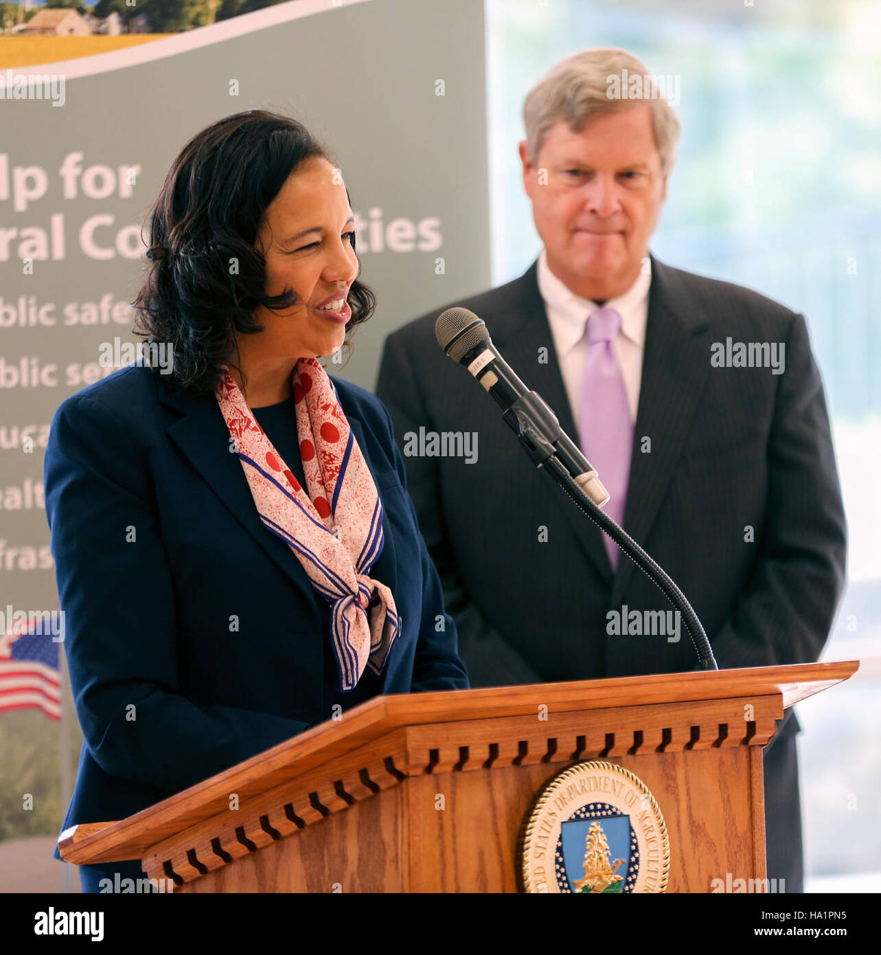 Agriculture Secretary Tom Vilsack participated in a roundtable ...