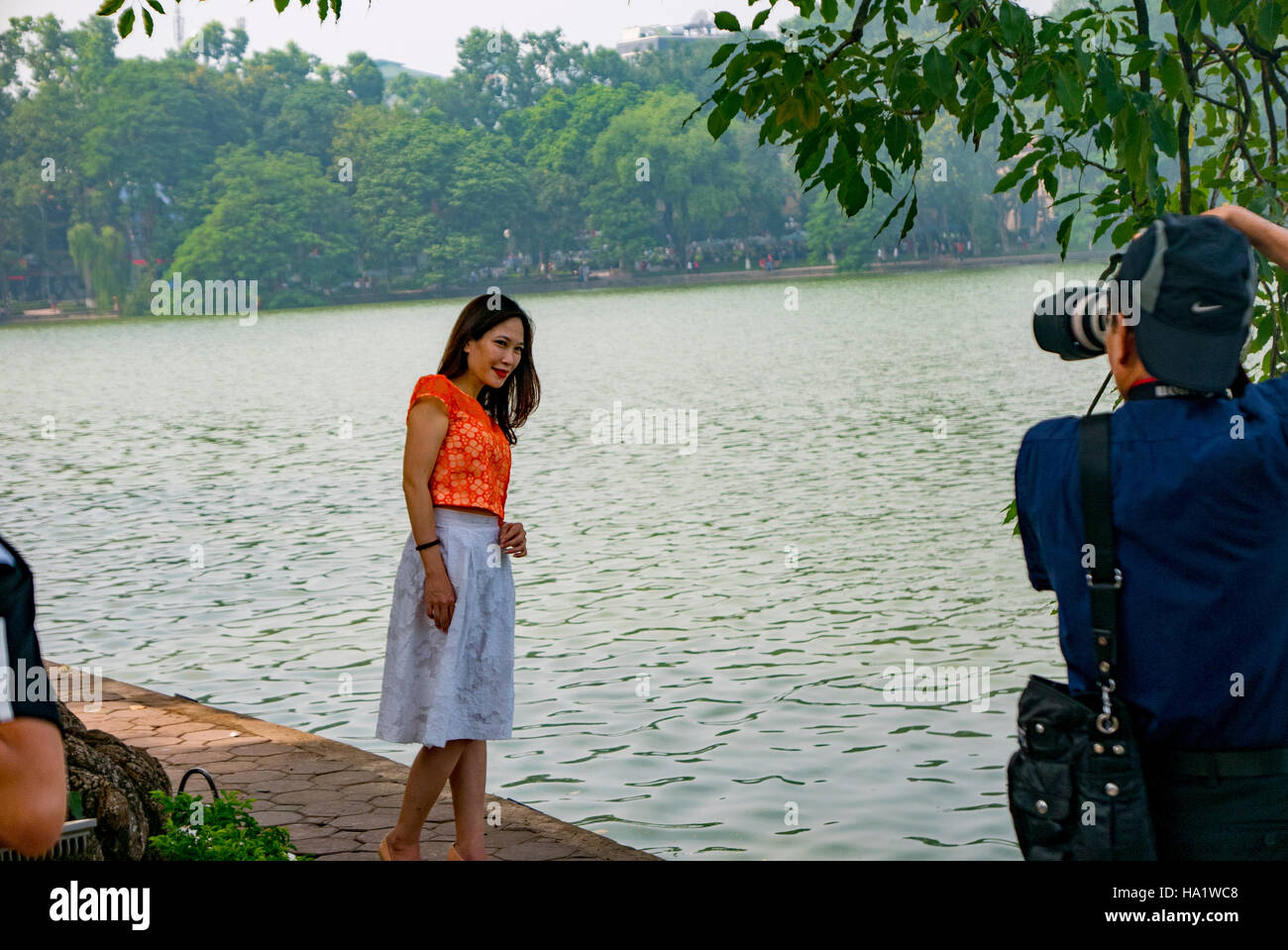 Vietnam hanoi old woman hi-res stock photography and images - Alamy