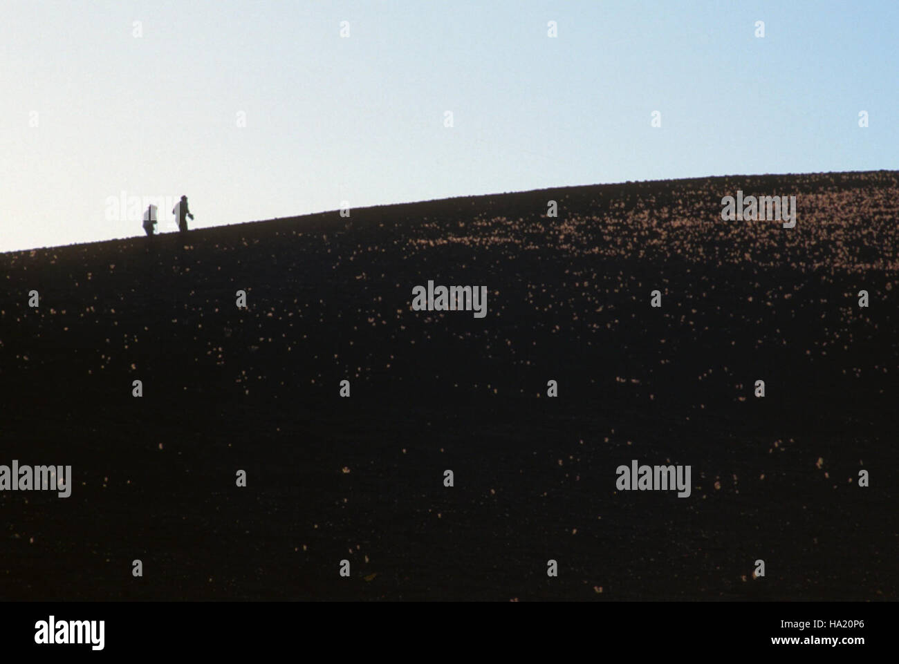 cratersofthemoonnps 8578817920 Climbing Inferno Cone Stock Photo - Alamy