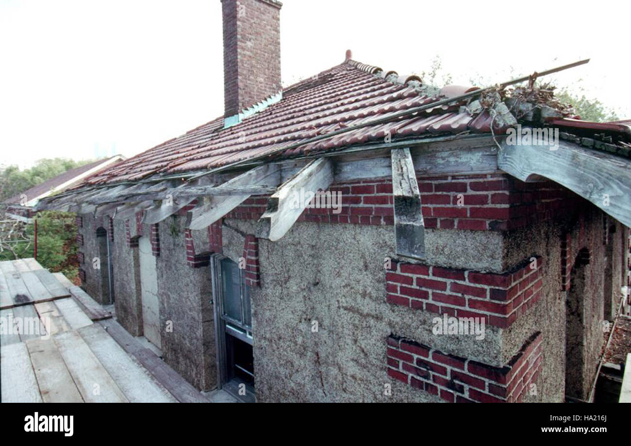 Roof science hi-res stock photography and images - Alamy