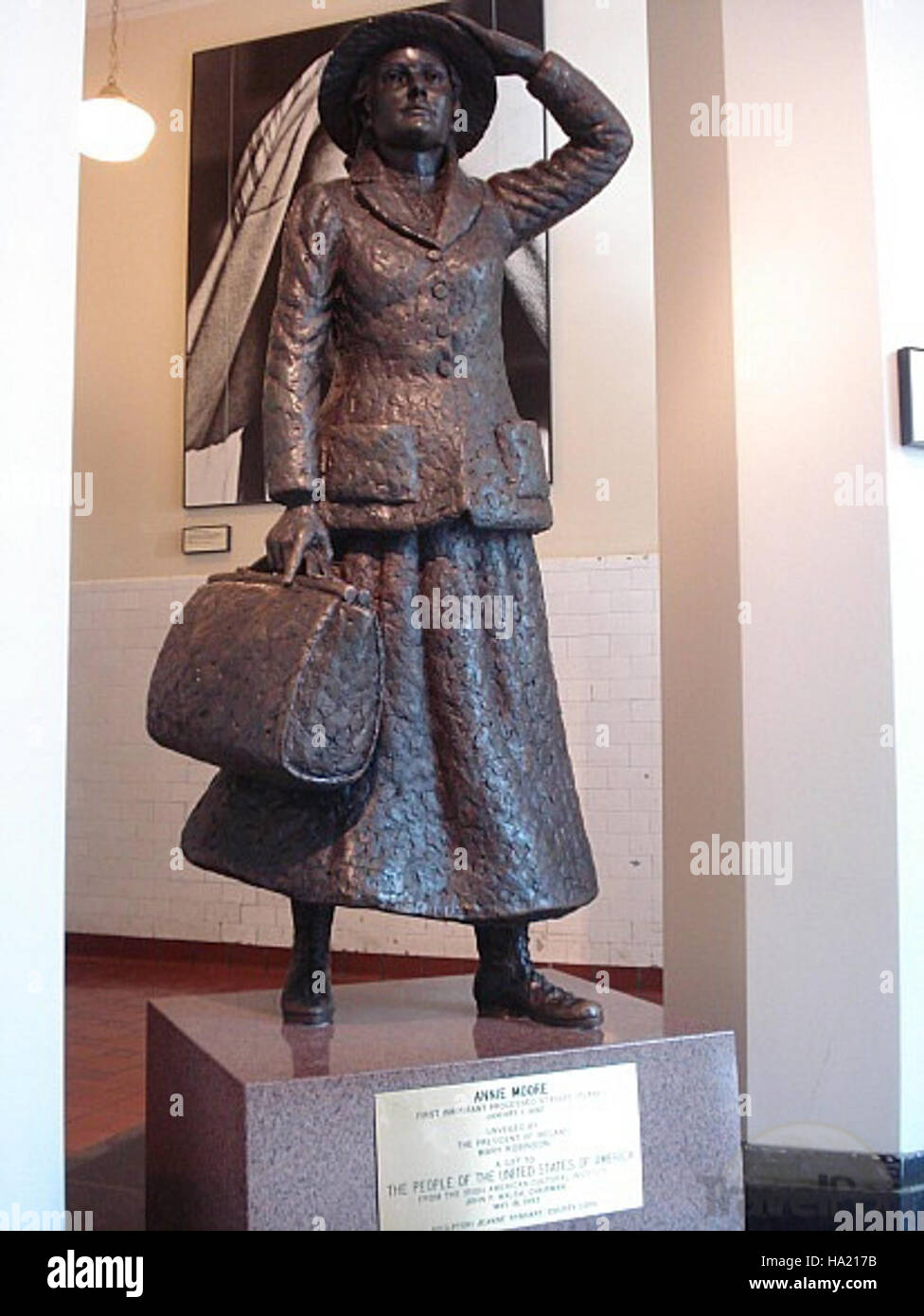 The Annie Moore High Resolution Stock Photography and Images - Alamy