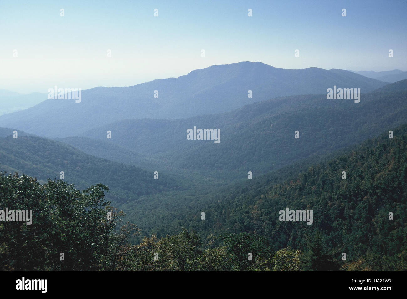 Old Rag Mountain, visible from Pinnacles Overlook in Shenandoah ...