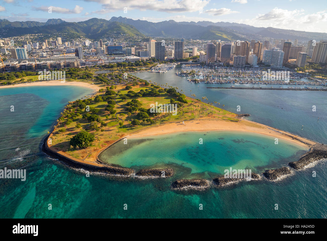 Magic Island Ala Moana Beach Park Oahu Hawaii Stock Photo Alamy