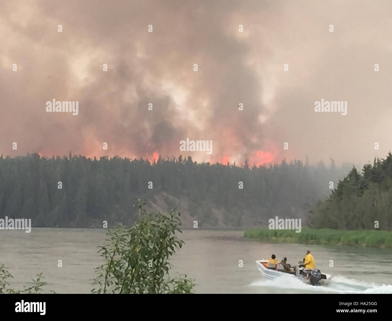 U.S. firefighting teams combat wildfires in Alaska, employing advanced ...