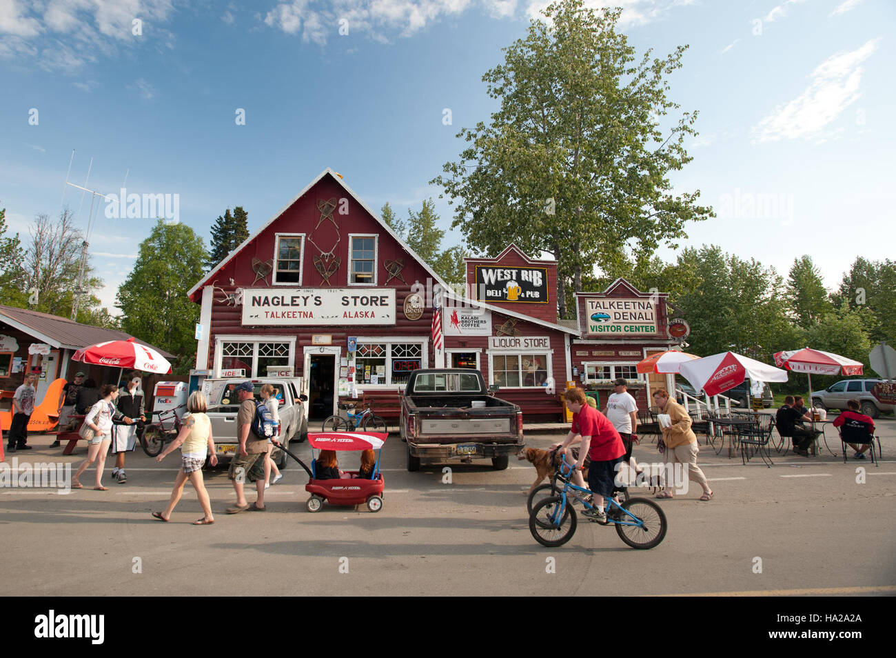 Downtown talkeetna hi-res stock photography and images - Alamy
