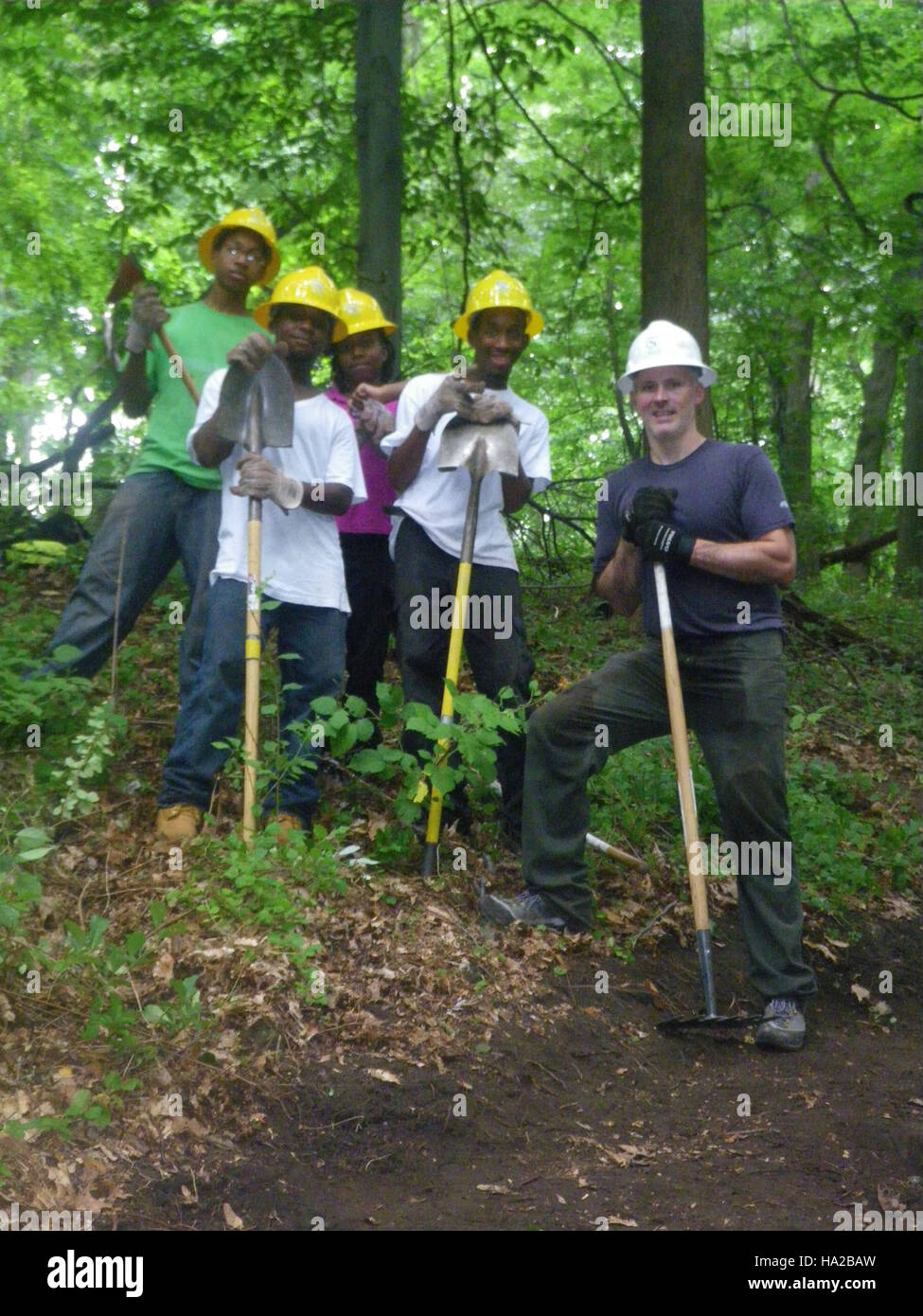 Students from the Student Conservation Association (SCA) working on the ...