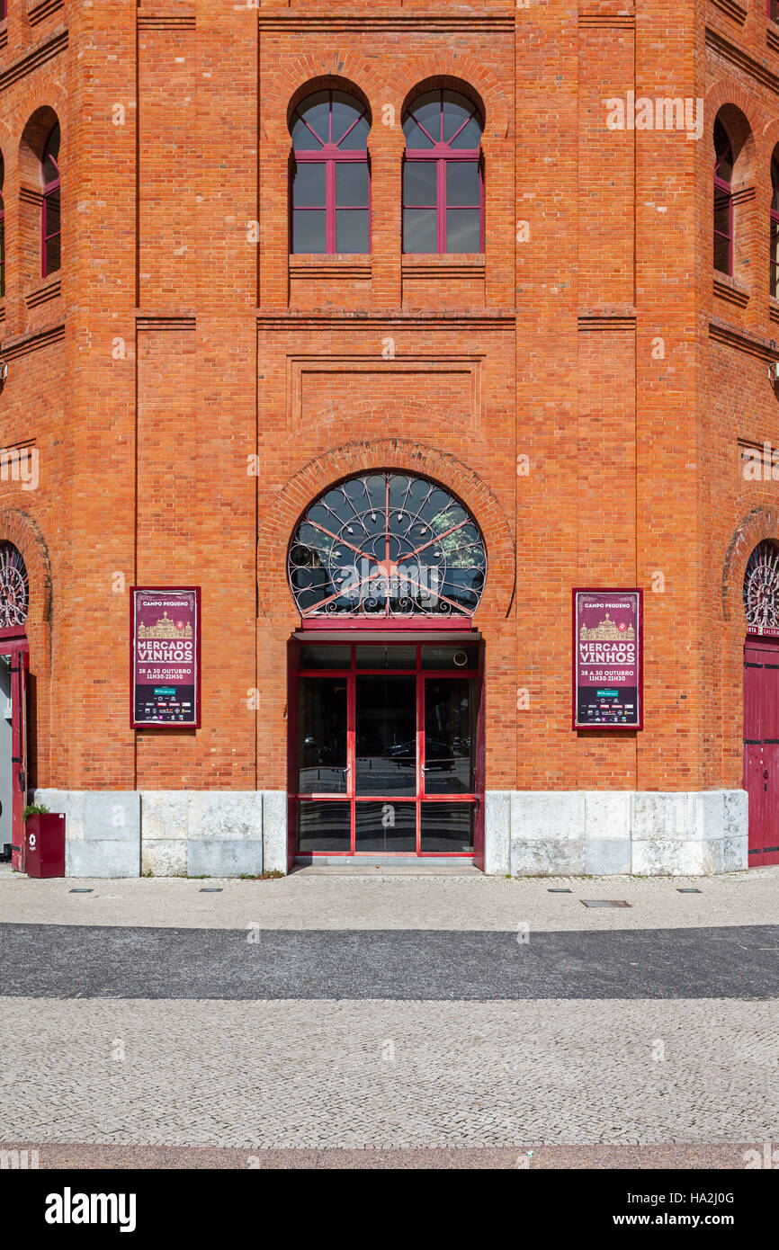 Campo Pequeno Bullring Arena. Door in the 19th century Moorish Revival ...