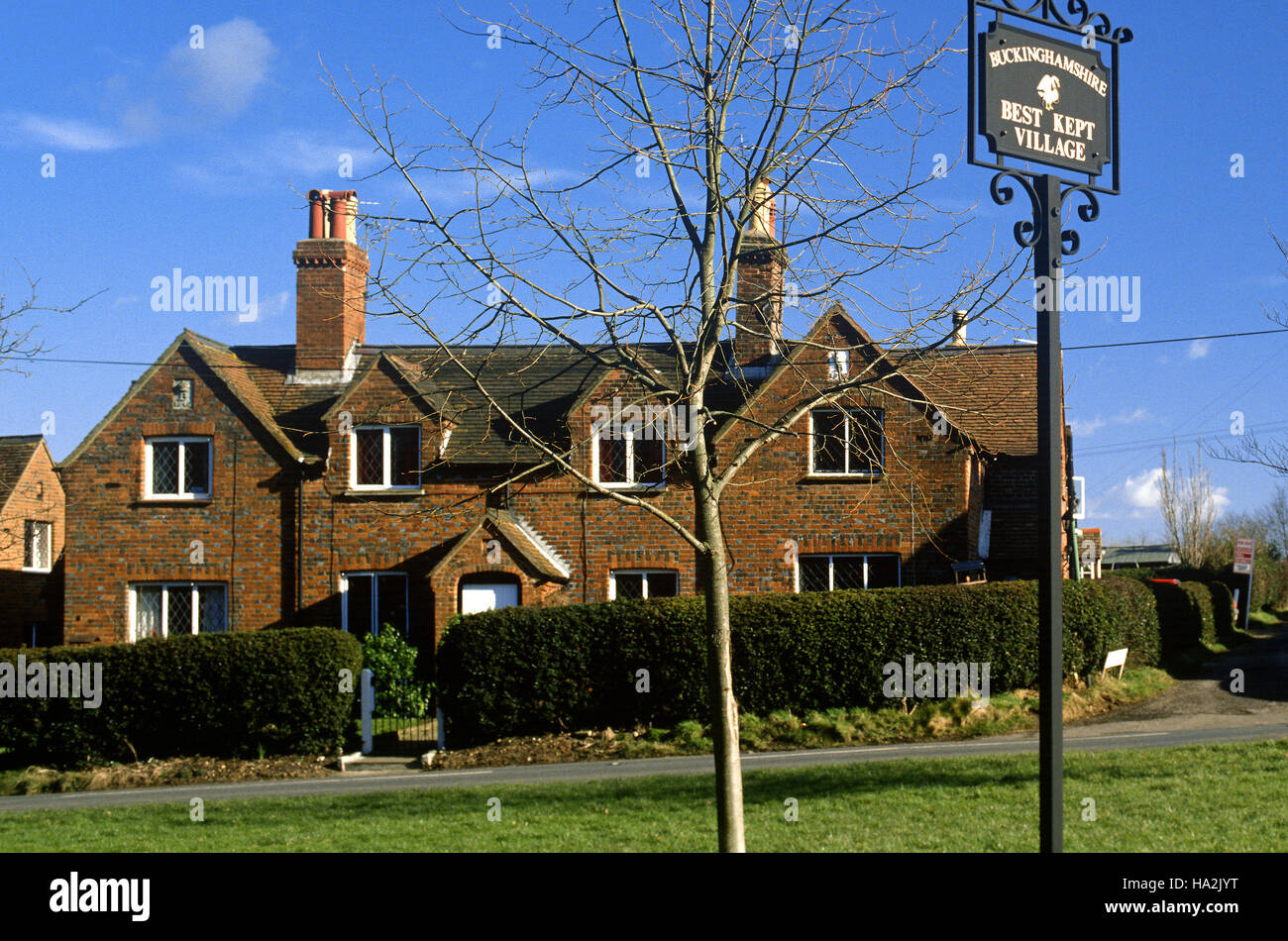 Hampstead village exterior london uk hi-res stock photography and ...