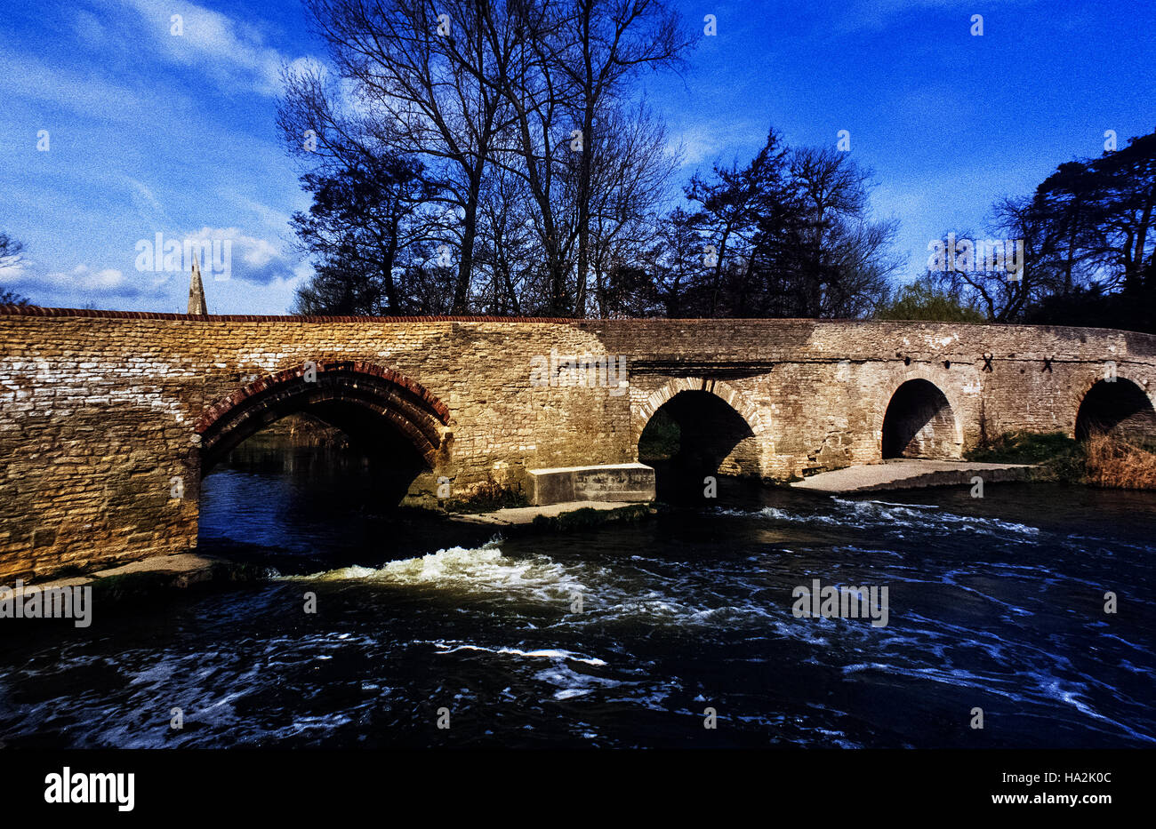 river great ouse medieval bridge england uk Stock Photo - Alamy