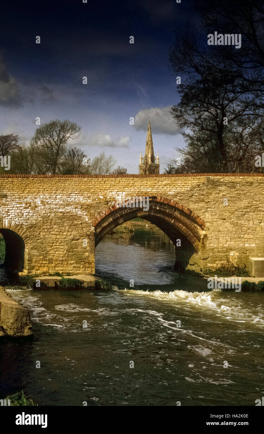 River Great Ouse Harrold Village Bedfordshire UK Stock Photo - Alamy