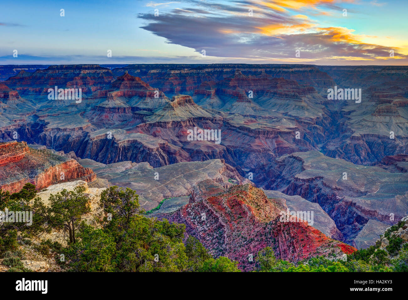 The rock formation structure grand canyon hi-res stock photography and ...