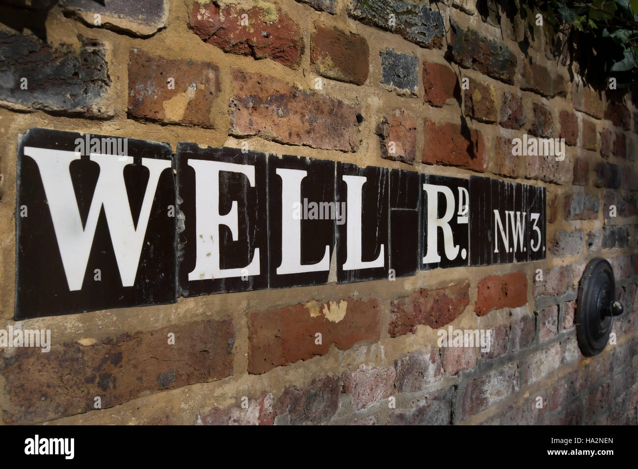 street name sign for well road in hampstead, london nw3 Stock Photo - Alamy