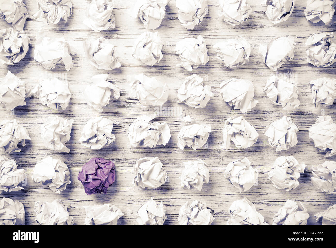 Set of crumpled paper balls with one colorful Stock Photo - Alamy