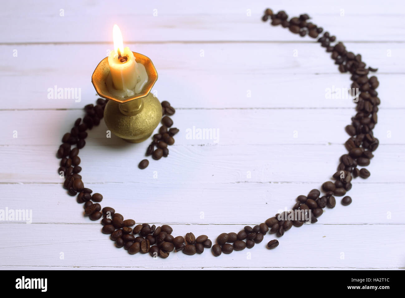 coffee bean arrow Stock Photo - Alamy