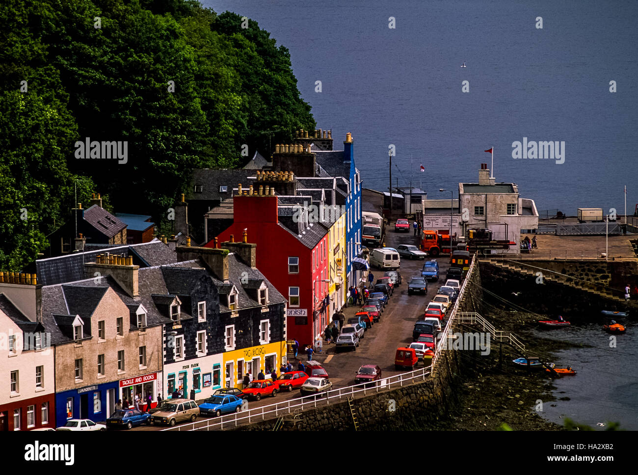 tobermory harbour mull scotland uk Stock Photo - Alamy