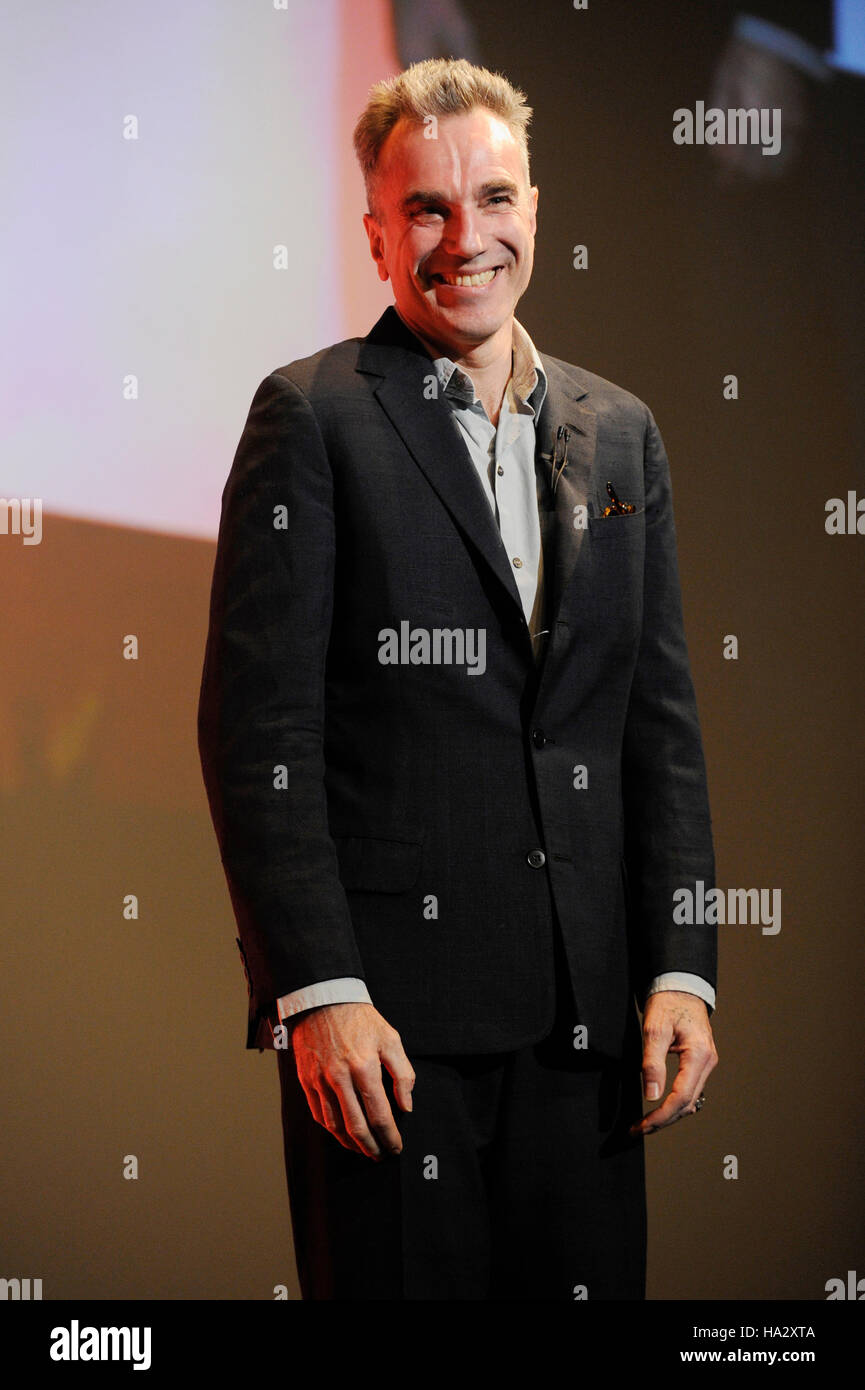 Daniel Day Lewis inside at the Montecito Award at the Arlington Theater ...