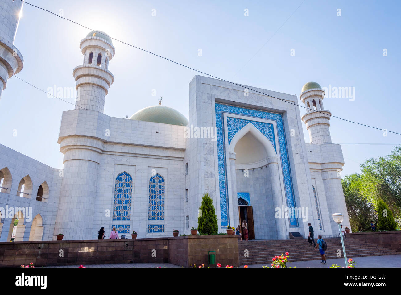 Mosque in almaty kazakhstan hi-res stock photography and images - Alamy