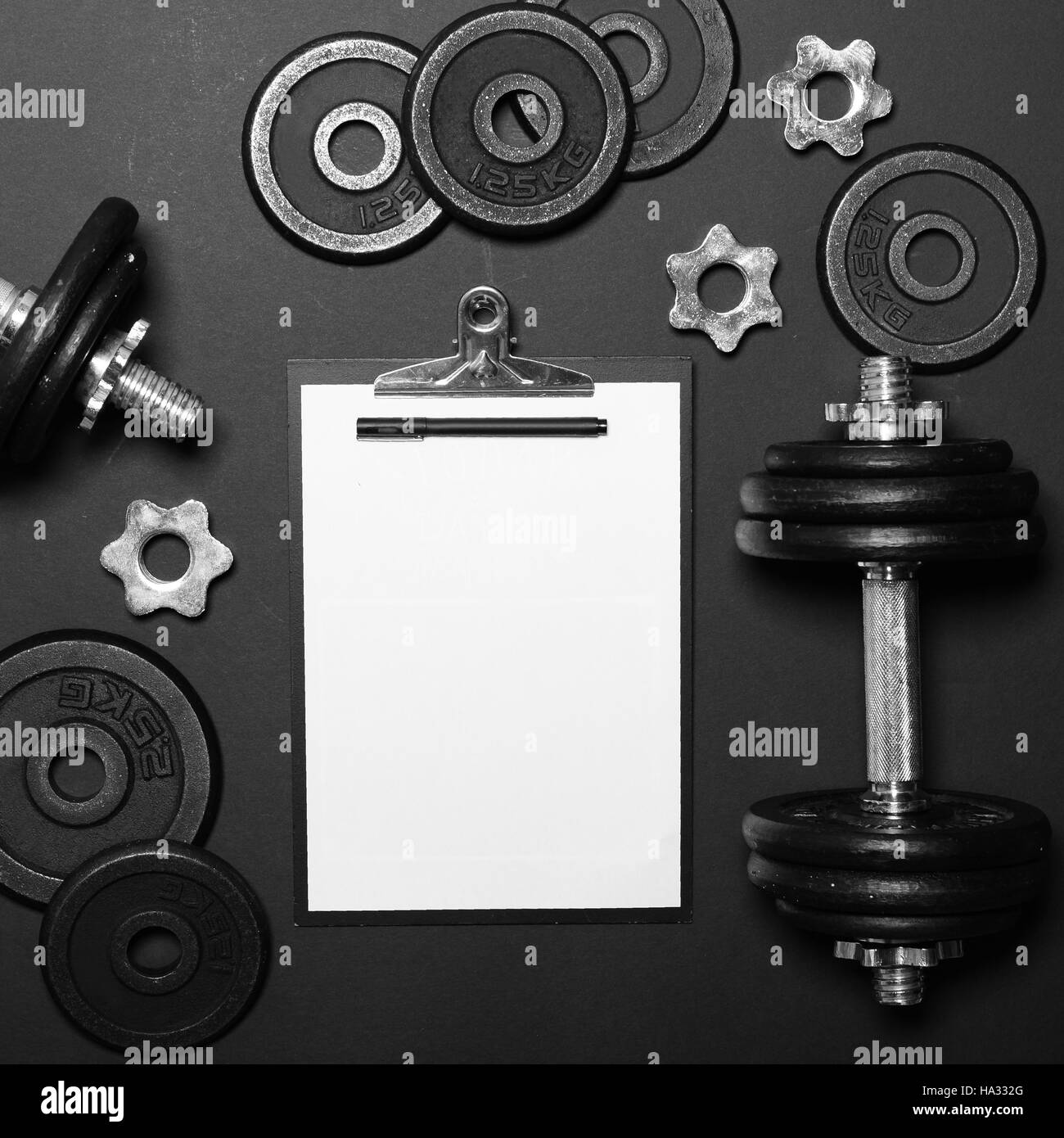 White paper board and exercise tools - Concept for workout plan - Flat ...