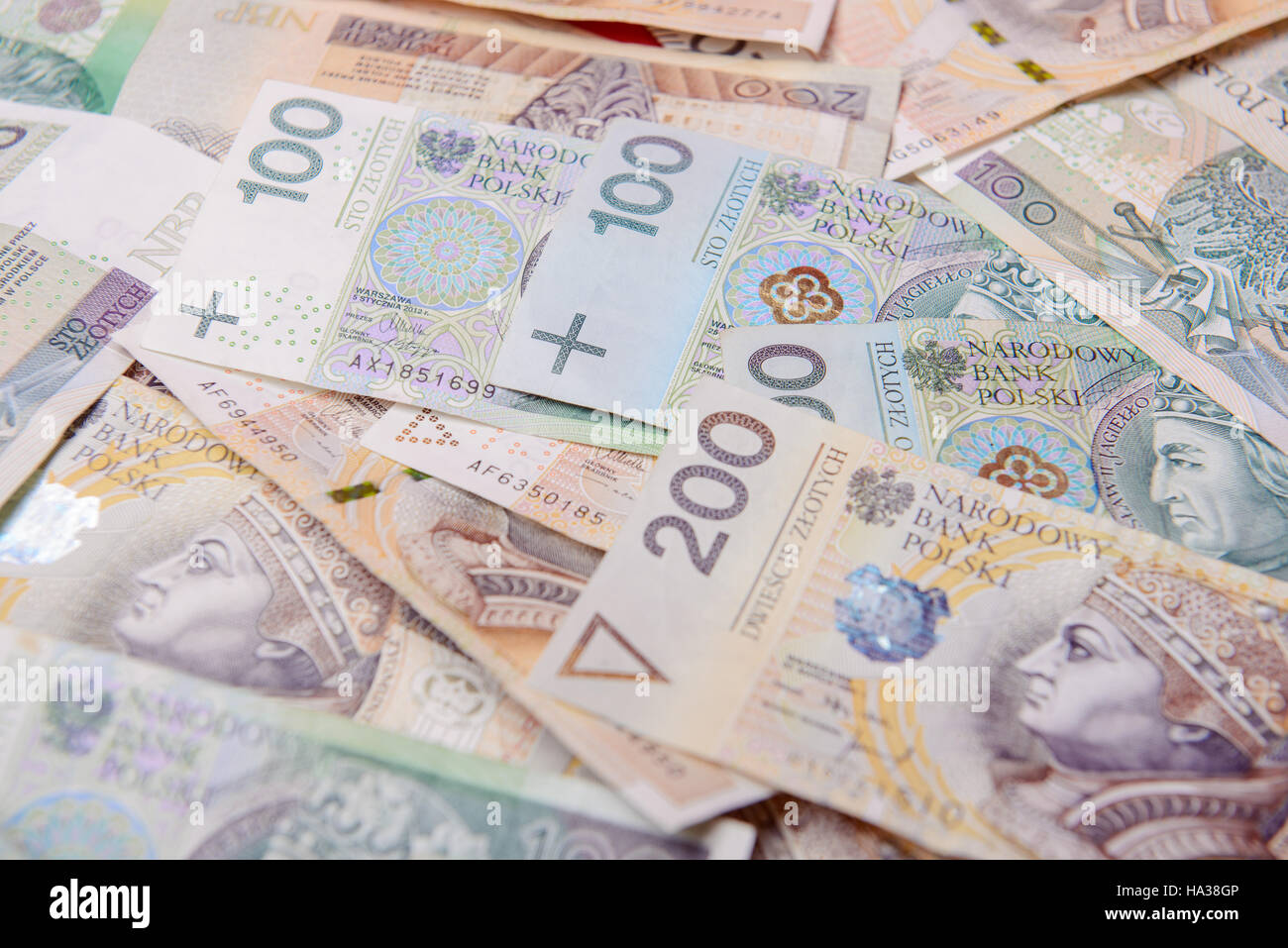 100 zloty notes hi-res stock photography and images - Alamy