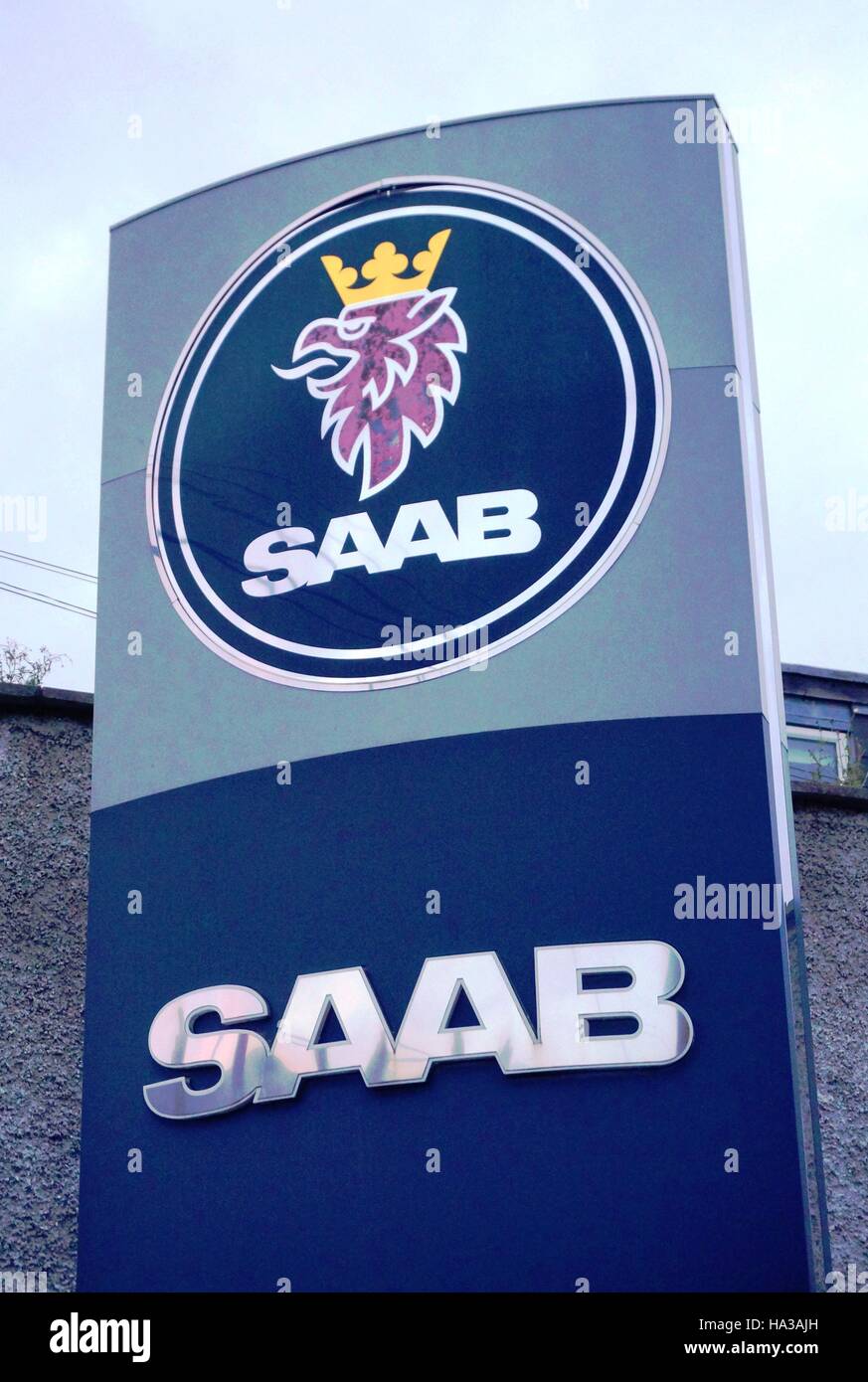 Saab logo hi-res stock photography and images - Alamy