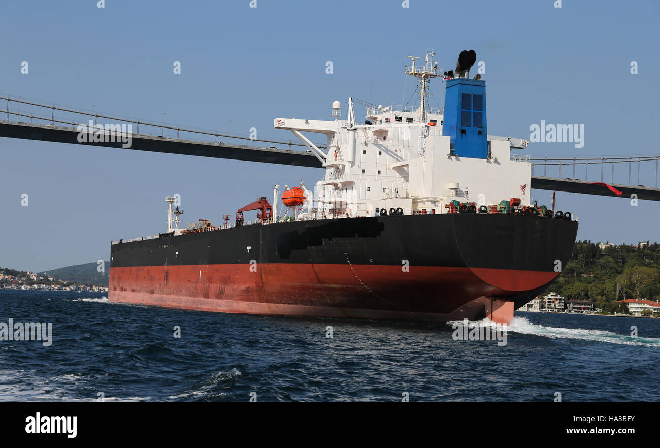 A tanker ship carrying fuel between ports Stock Photo - Alamy