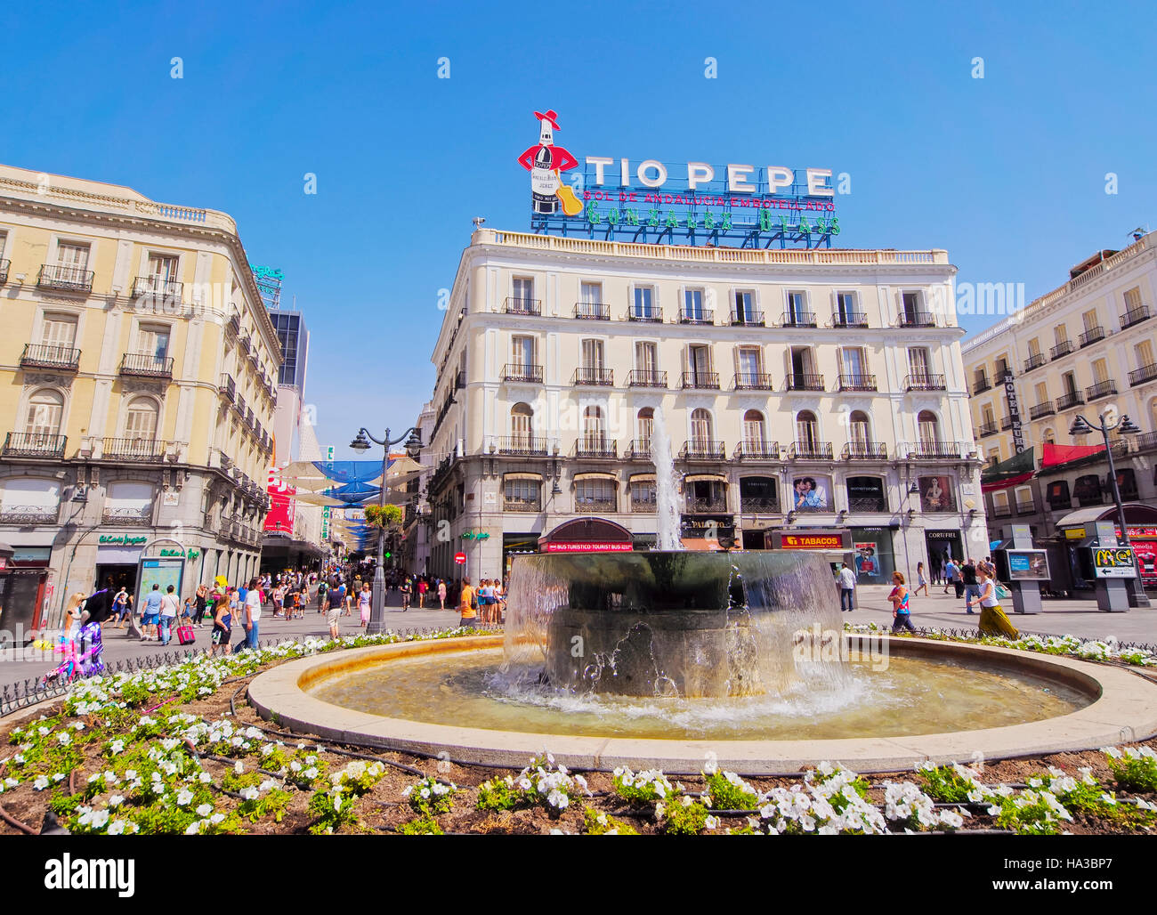 Spain, Madrid, View of the Puerta del Sol Square Stock Photo - Alamy
