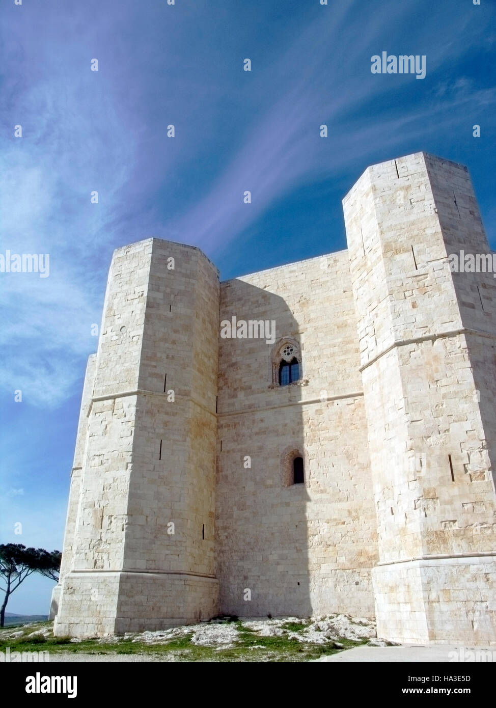 Castel del monte bari hi-res stock photography and images - Alamy