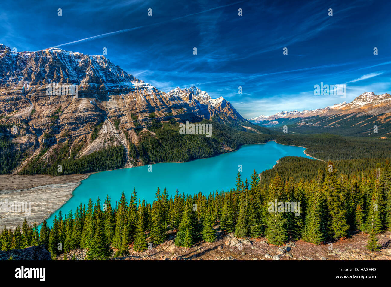 Vibrant Blue Peyto Lake from Bow summit Banff National Park, Alberta ...