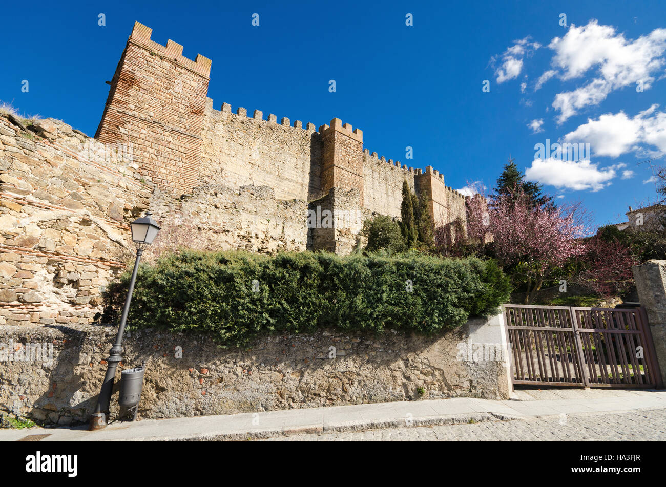 Ancient Walls in Buitrago de Lozoya, Madrid, Spain Stock Photo - Alamy