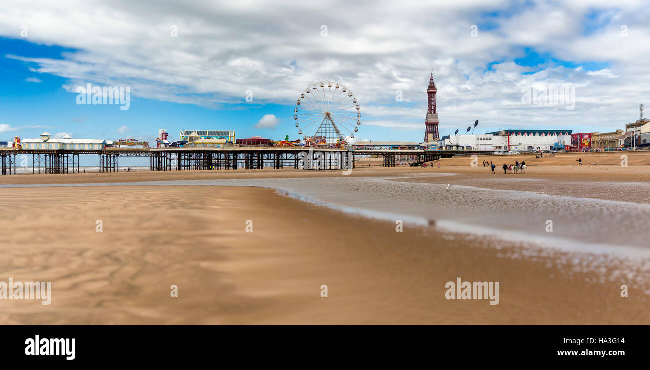 Victorian blackpool hi-res stock photography and images - Alamy