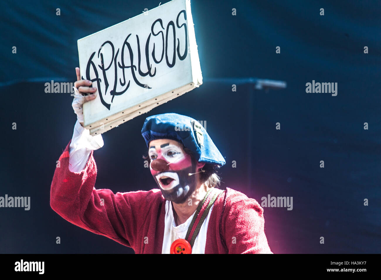 clown performance during the Clownbaret festival Stock Photo - Alamy